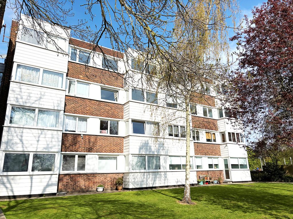Cement board cladding installation in Woodford, East London